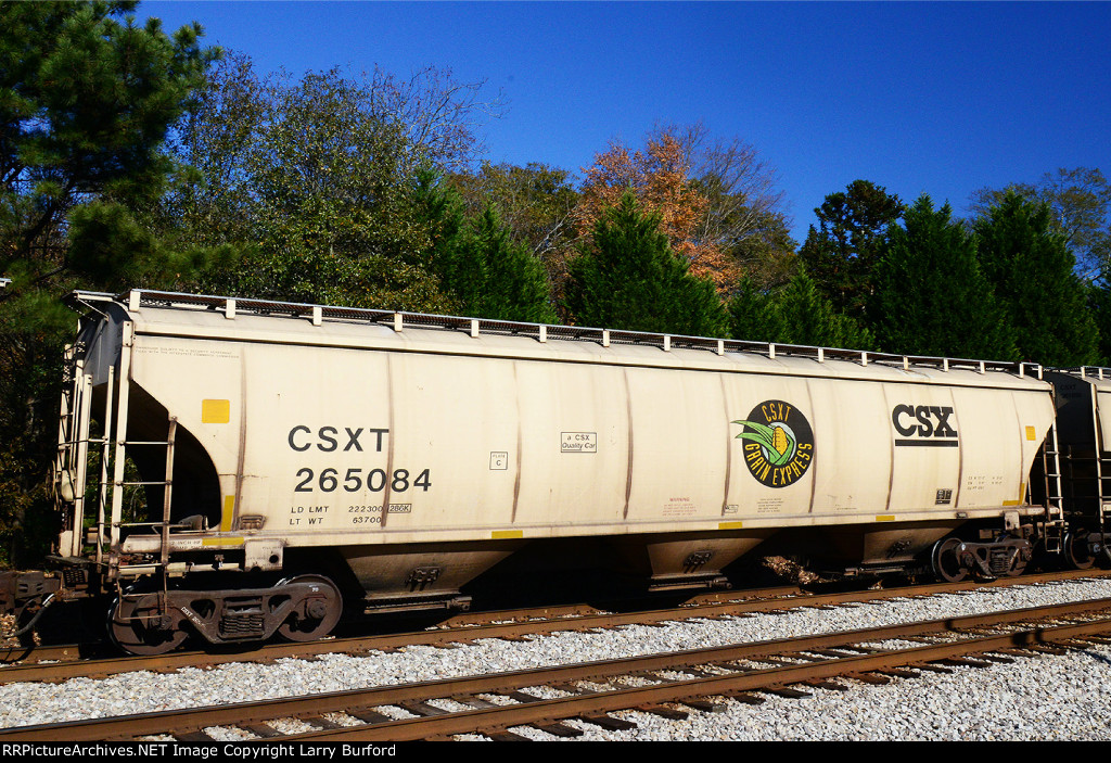 CSXT Grain Hopper